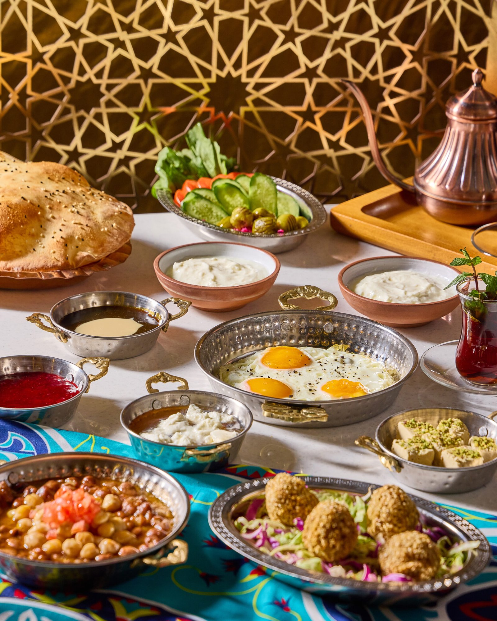 Sunny eyes Eggs - turkish pasha